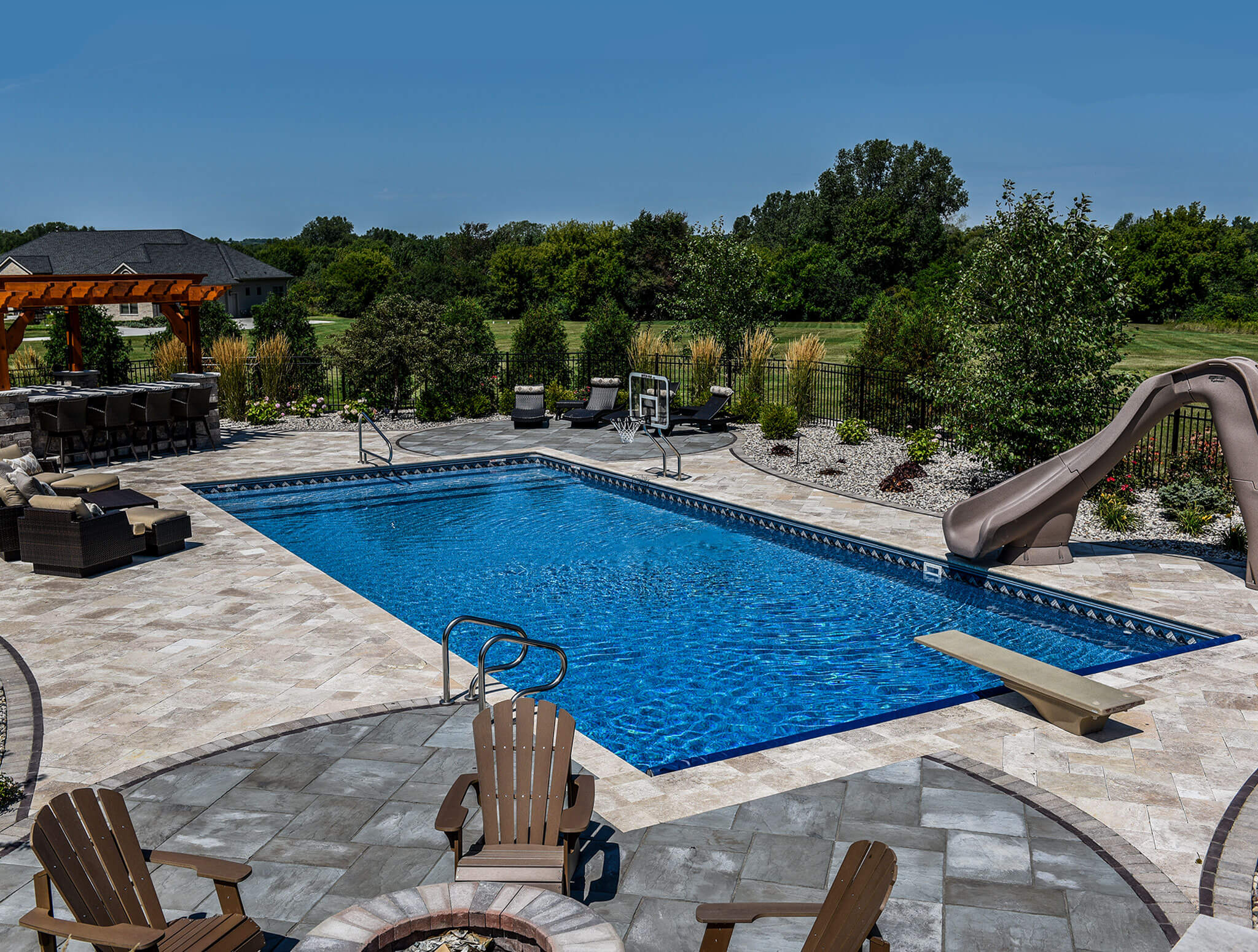Bob's Pool Builders | Inground Swimming Pools | Custom Pool Installation