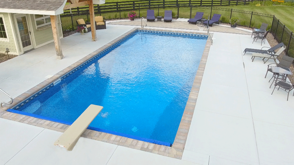Bob's Pool Builders | Inground Swimming Pools | Custom Pool Installation